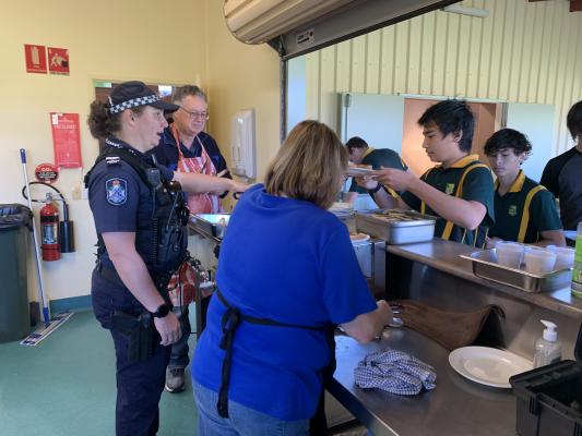 Students motivated by Blue Edge program - Bundaberg Today