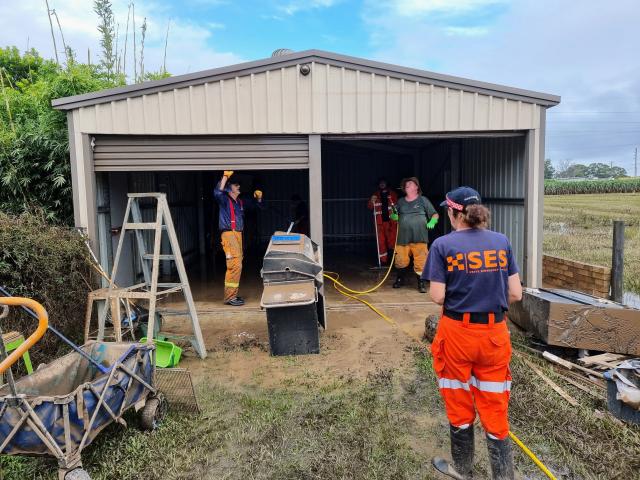 Local SES unit show true commitment in time of crisis - Bundaberg Today