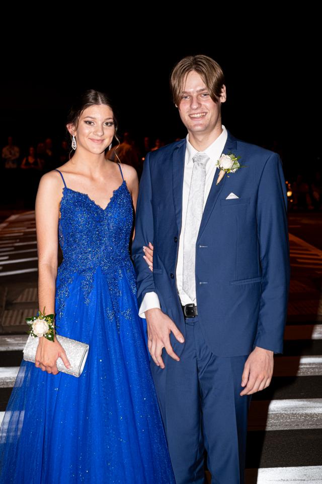 Seniors shine at Shalom prom - Bundaberg Today