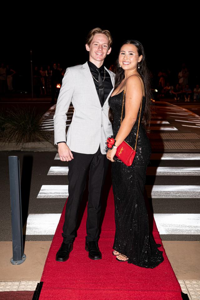 Seniors shine at Shalom prom - Bundaberg Today