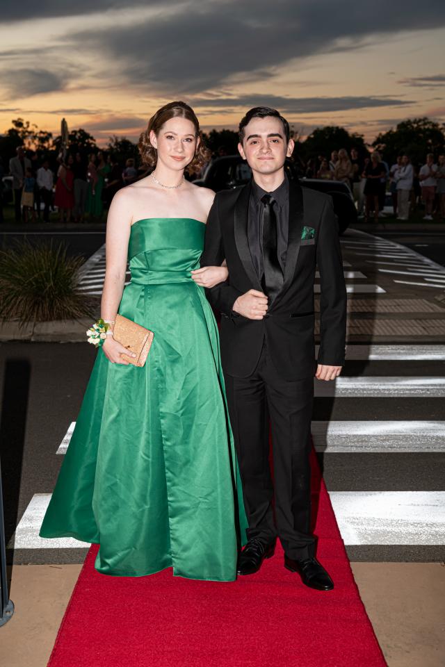 Seniors shine at Shalom prom - Bundaberg Today