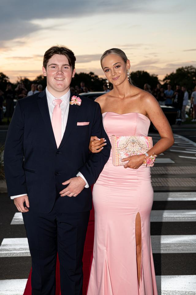 Seniors shine at Shalom prom - Bundaberg Today
