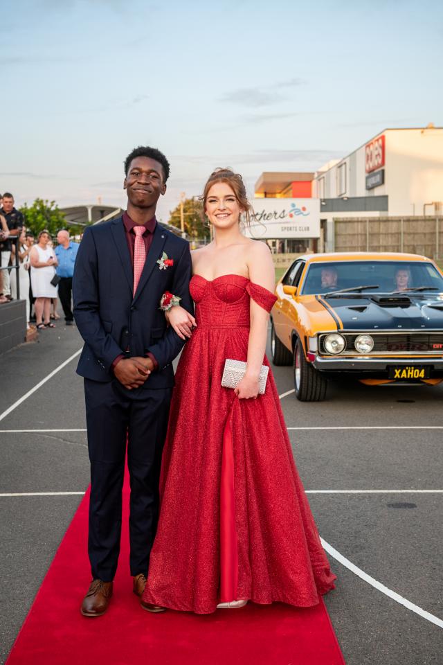 St Luke's Prom goers stun - Bundaberg Today