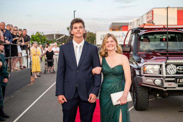 St Luke's Prom goers stun - Bundaberg Today