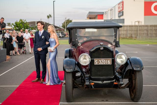 St Luke's Prom goers stun - Bundaberg Today