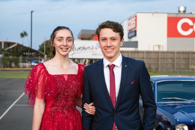 St Luke's Prom goers stun - Bundaberg Today