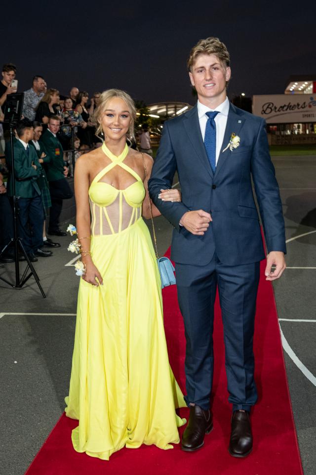 St Luke's Prom goers stun - Bundaberg Today