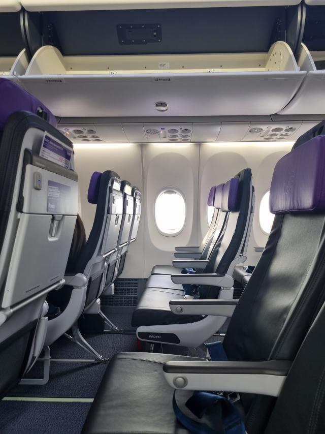 Local agent, gives Bonza a thumbs up - Bundaberg Today