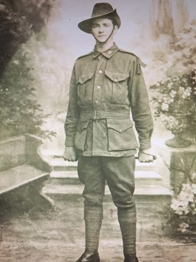 Two generations of Finlay family recognised - Bundaberg Today